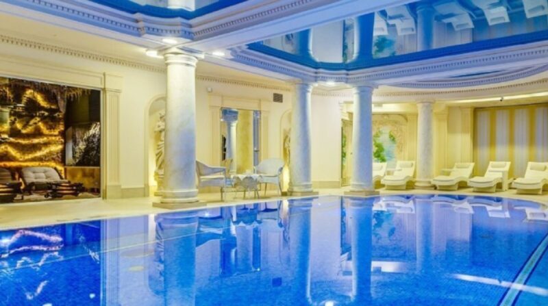 Warsaw: Bachelor and Hen Party Packages - What You Need to Know About Logistics and Pricing