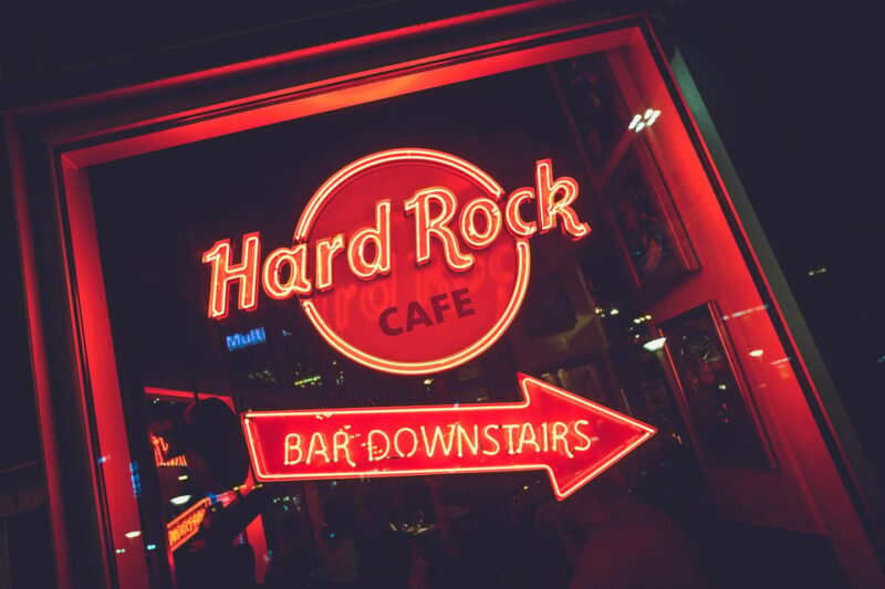 Warsaw: Burger menu at Hard Rock Cafe with Skip-the-Line - The Location and Its Unique Charm