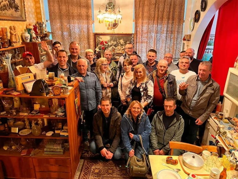 Warsaw: "Cheers on Wheels" Vodka Tasting Tour by Retro Bus - Key Points