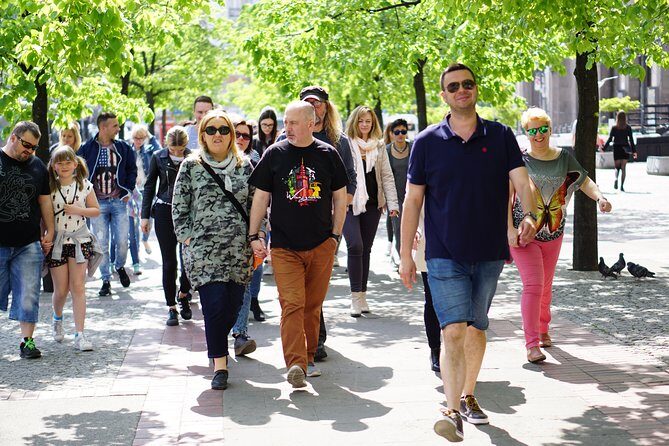 Warsaw City Sightseeing in a Retro Bus for Groups - Who Should Consider This Tour?