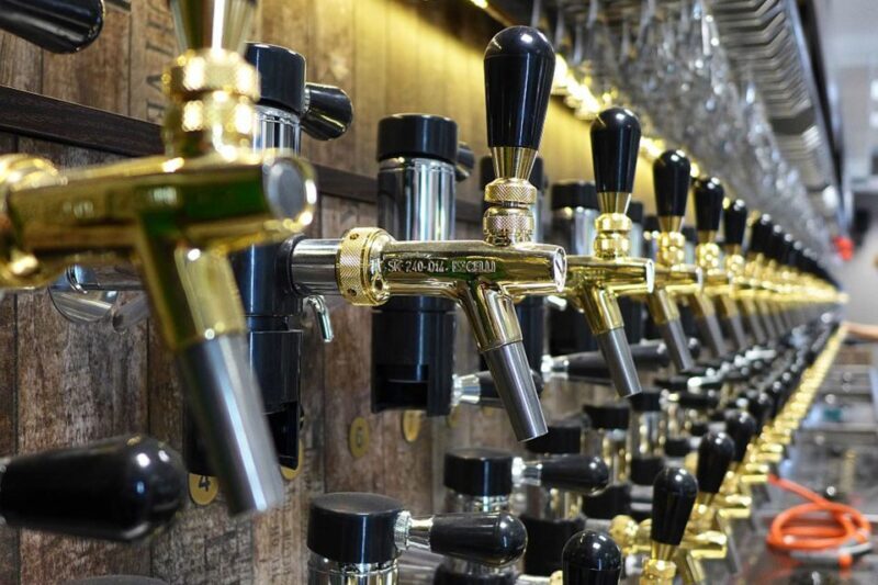 Warsaw: Guided Craft Beer Tour - Key Points