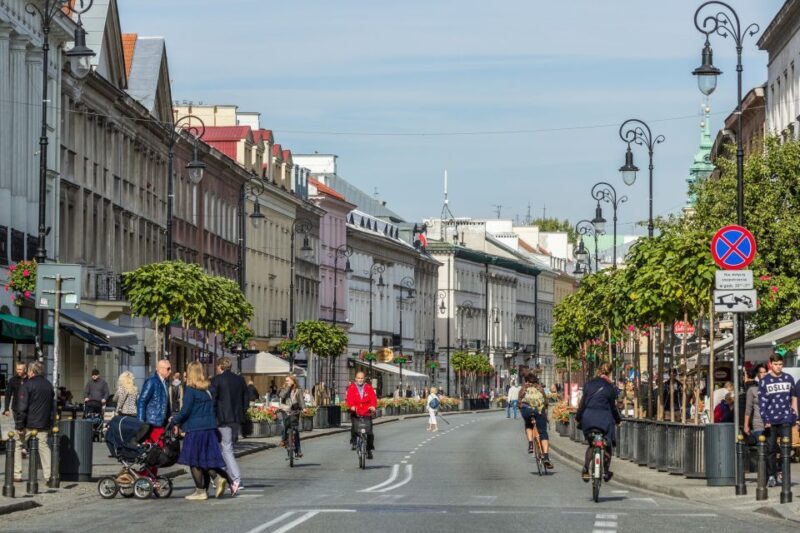 Warsaw: Highlights Guided Retro Bus Tour - FAQ