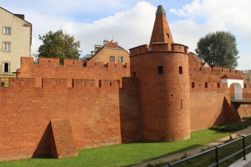 Warsaw: Highlights of Old & New Town Private Guided Tour - Who Will Love This Tour?