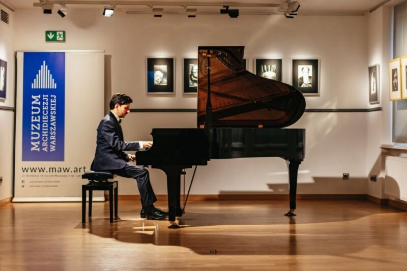 Warsaw: Live Chopin Piano Concert - Summary: The Ideal Cultural Escape for Music & History Enthusiasts
