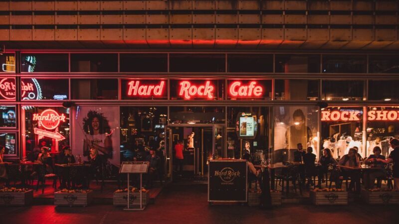 Warsaw: Lunch or dinner at Hard Rock Cafe with Skip-the-Line - An Honest Look at the Hard Rock Cafe Experience in Warsaw