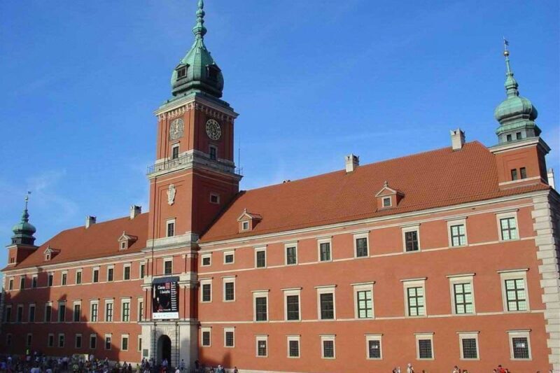Warsaw: Old and New Town Private Walking Tour - Practical Tips for Travelers