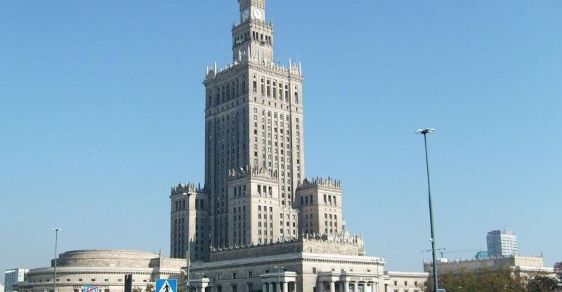 Warsaw: Old Town Highlights Private Walking Tour - An Introduction to Warsaws Old Town Experience