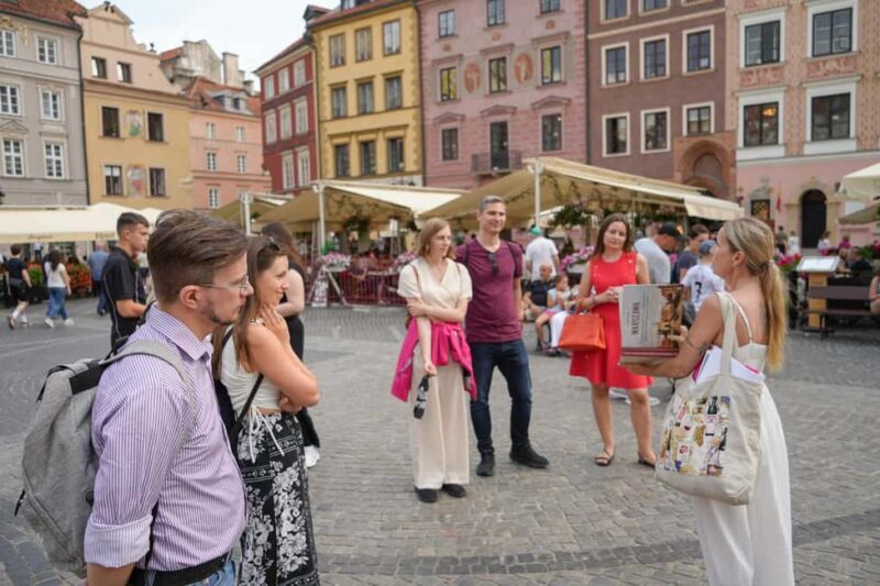 Warsaw: Old Town Walking Tour with Vistula River Cruise - Key Points
