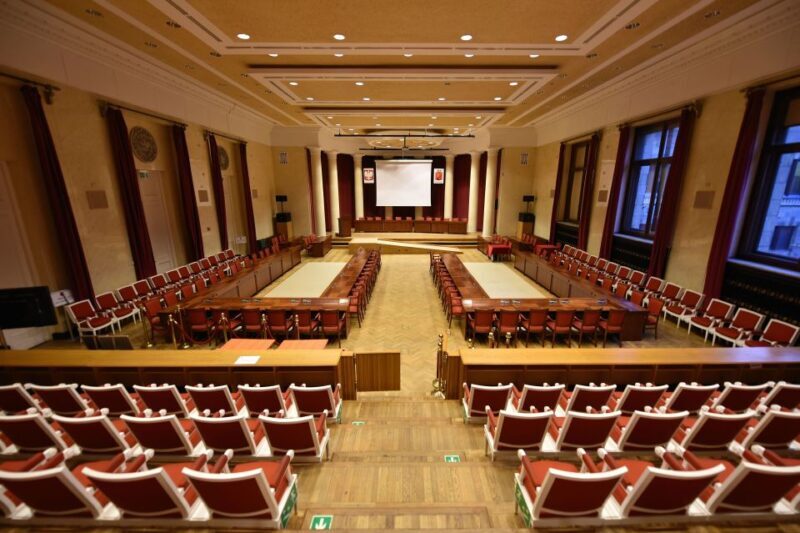 Warsaw: Palace of Culture & Warsaw City Center Private Tour - What You Should Know Before Booking