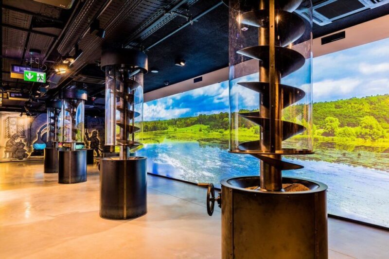 Warsaw: Polish Vodka Museum Tour with Tasting - Key Points