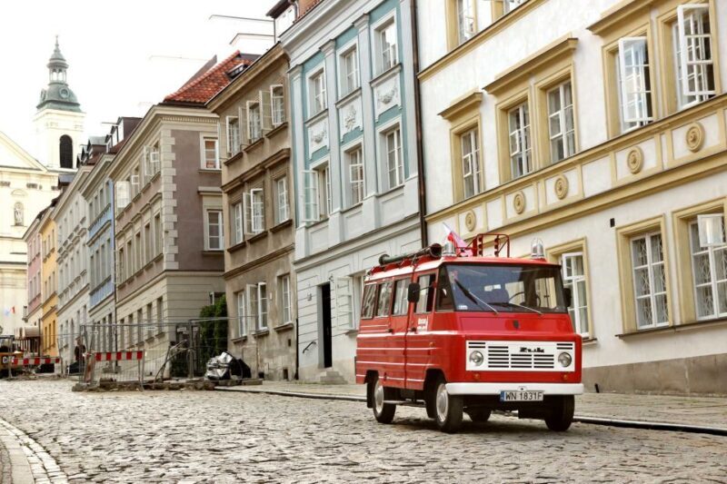 Warsaw: Private 3-Hour Tour by Communist Van - An In-Depth Look at the Experience