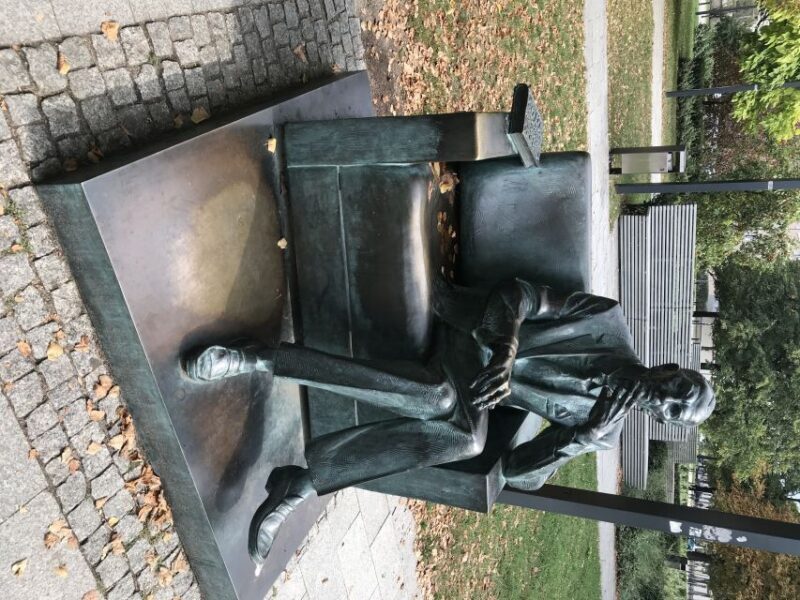 Warsaw: Skip-the-Line Royal Castle Guided Tour - Authentic Experiences and Reviews
