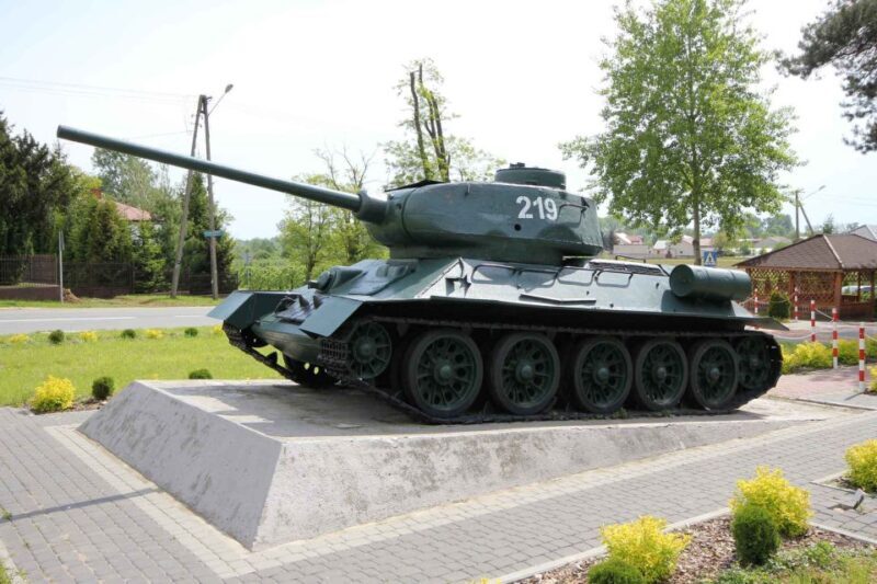 Warsaw: WWII Private Tour by Retro Minibus with Hotel Pickup - FAQ