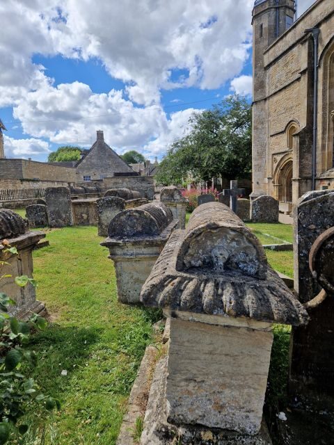 Warwick Castle, Shakespeare's Stratford and the Cotswolds - What’s Included and What’s Not