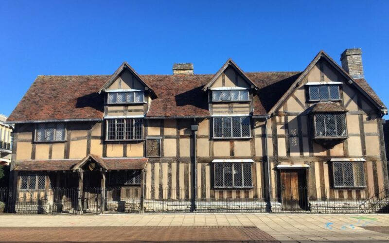 Warwickshire: The Explorer Pass by Shakespeare's England - The Value Factor