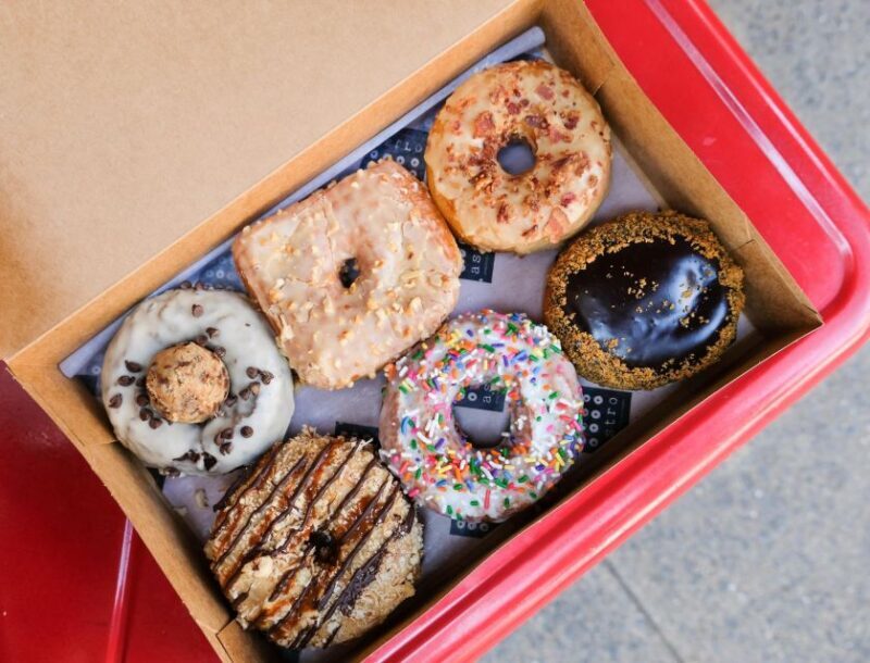 Washington, D.C.: Guided Holiday Donut Tour with Tastings - Breaking Down the Itinerary