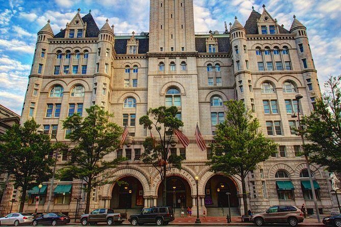 Washington, D.C. Scavenger Hunt: Washington D.C.'s Cultural Gems - Who Will Love This?