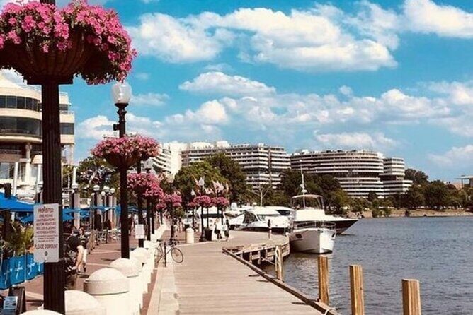 Washington D.C Street Food Tour With A Local Guide - Exploring Georgetown Waterfront Park