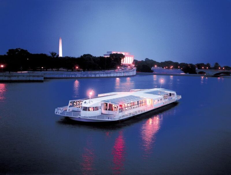 Washington DC: Christmas Eve Gourmet Brunch or Dinner Cruise - Key Points