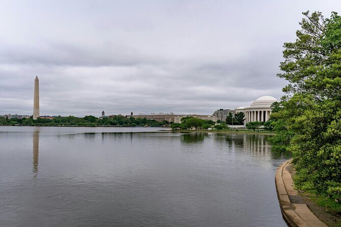 Washington DC Day to Night with Mount Vernon Small Group 12 Tour - FAQs