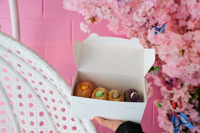 Washington DC Delicious Donut Adventure by Underground Donut Tour - Key Points