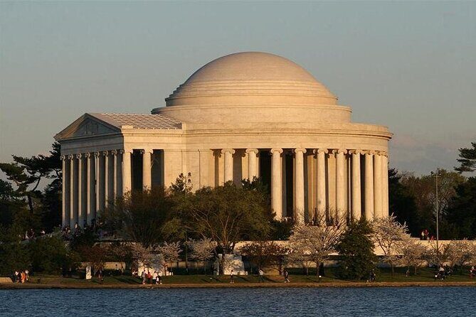 Washington DC Legend privite Cart Shuttle Tour - Why Choose the Washington DC Legend Private Cart Shuttle Tour?