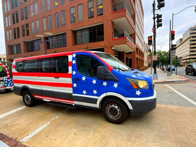 Washington DC: Memorials & History Guided Minibus Tour - Key Points