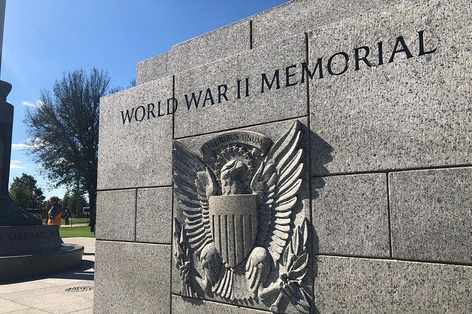 Washington DC Monument Tour by Bus  Top Landmarks in Half a Day - Who Will Love This Tour?