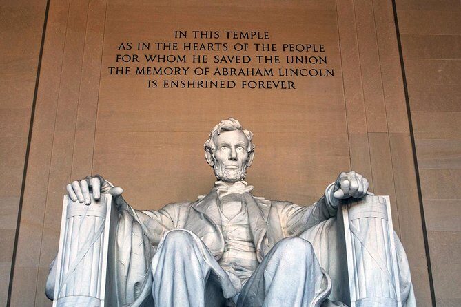 Washington DC Monument Tour by Bus  Top Landmarks in Half a Day - FAQ