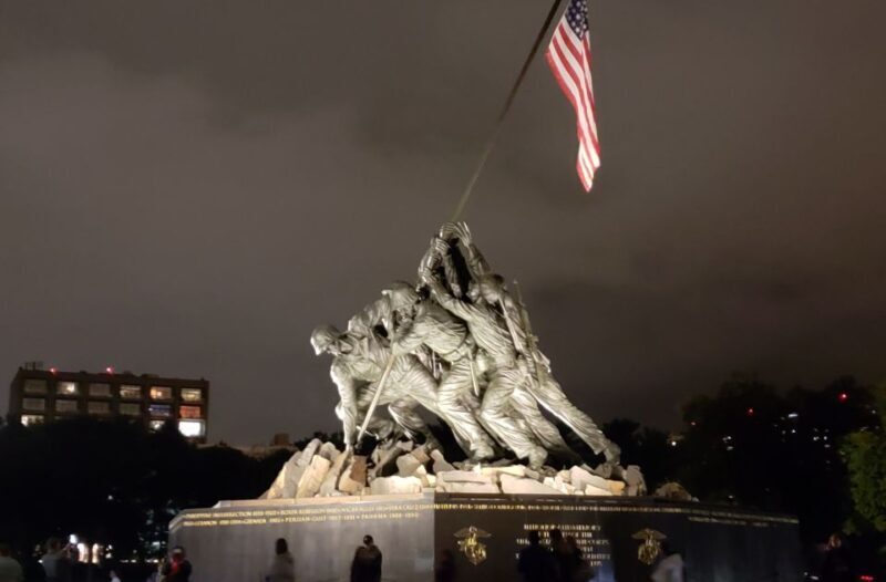 Washington DC: Monuments by Moonlight Nighttime Trolley Tour - The Experience: What You Can Expect