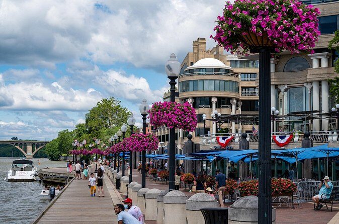 Washington DC Murder Mystery Quest Outdoor Escape Game - What Are the Pros and Cons?