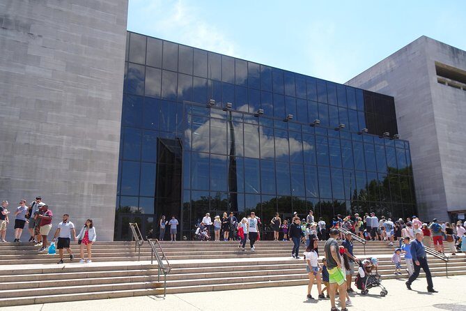 Washington DC Museums self-guided walking tour & scavenger hunt - FAQ
