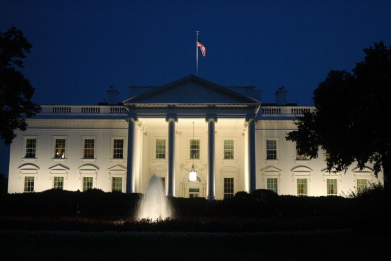 Washington DC: Night Under the Stars Bus & Walking Tour - The Sum Up