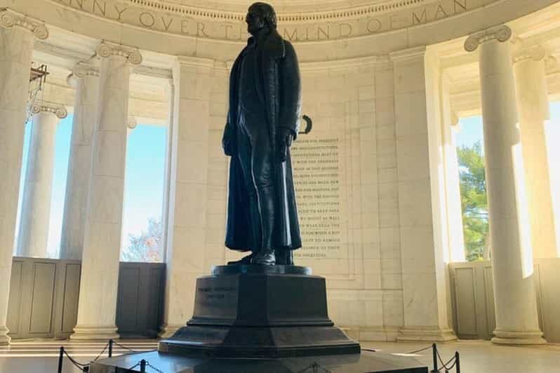 Washington, DC: Private Tour by Van to Honor Our Heroes - A Personal Look at the Washington, DC: Private Tour by Van to Honor Our Heroes