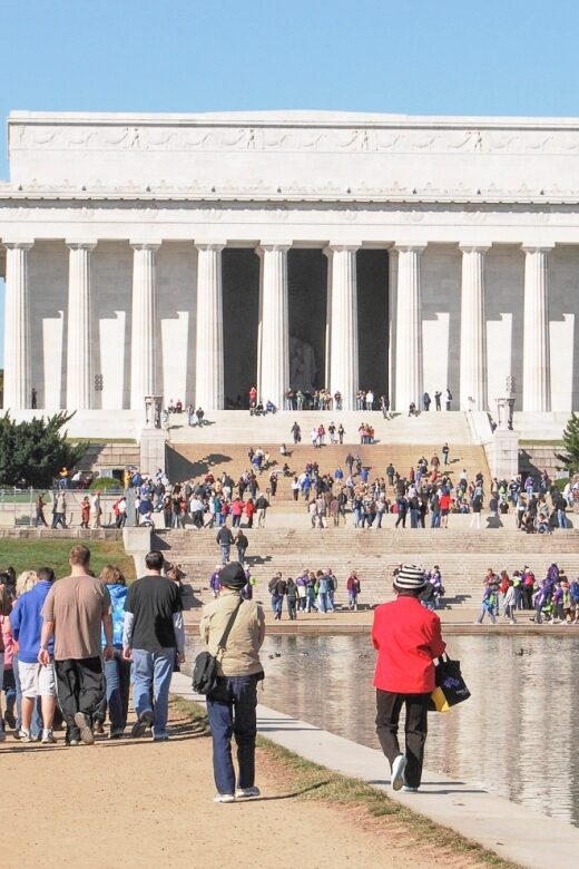 Washington DC: River Cruise & DC City Tour + Entry Ticket - The Potomac River Cruise