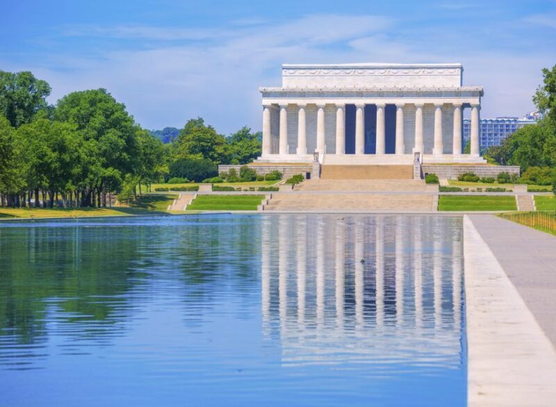 Washington DC: River Cruise & DC City Tour + Entry Ticket - Food & Breaks