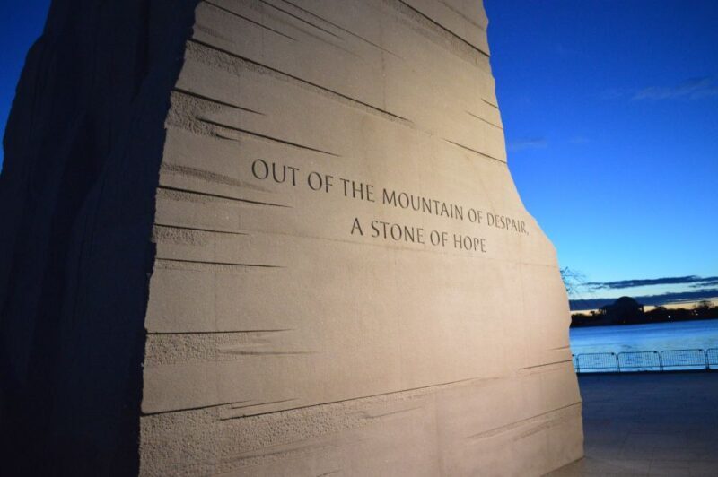 Washington DC: Small-Group 3-Hour Night Tour - How Guides Enhance the Experience