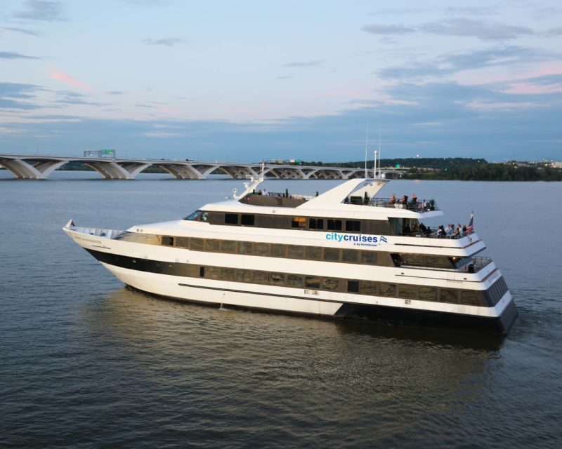 Washington DC: Thanksgiving Buffet Lunch River Cruise - An Overview of the Experience