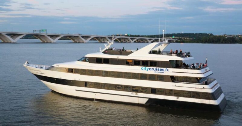 Washington DC: Thanksgiving Buffet Lunch River Cruise - The Authentic Value