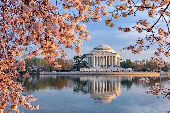 Washington: Potomac River Cruise & Guided Georgetown Walking Tour - An Overview of the Experience