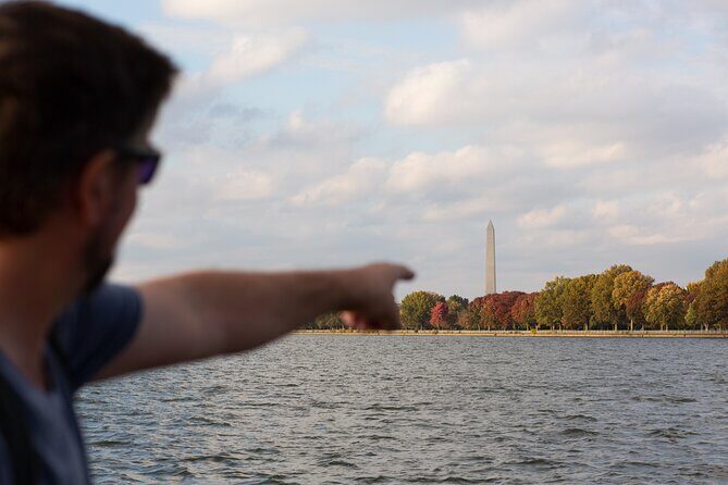 Washington: Potomac River Cruise & Guided Georgetown Walking Tour - The Small-Group Experience & Guided Insights