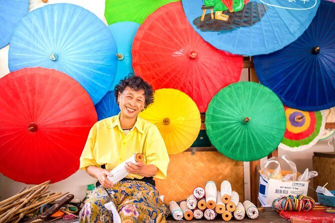 Wat Doi Suthep and Thai Handicraft Tour from Chiang Mai - FAQs