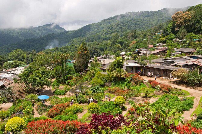 Wat Phra That Doi Suthep & Hmong Village Half Day Tour From Chiang Mai - FAQs