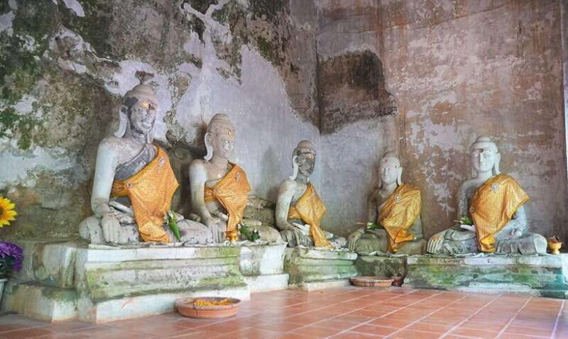 Wat Phra That Doi Suthep & Wat Pha lat Evening Tour & Guide - A Deep Dive into the Experience: What to Expect