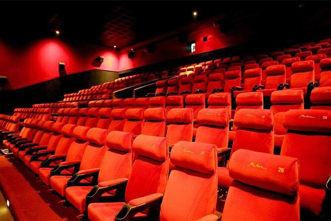 Watch Bollywood Movie with Dinner in Agra - Key Points