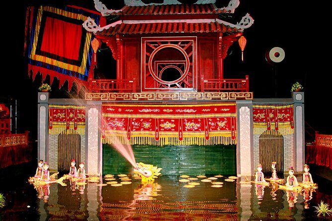 WATER puppet show - Hotel delivery - Key Points