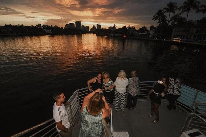Water Taxi All Day hop-on hop-off Venice of America Boat Tour - FAQs