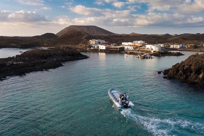 Water Taxi Lobos Island - Introduction: A Scenic Shortcut to Nature