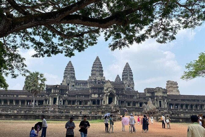 Waterfall & River of 1000 Siva Linga Phnom Kulen National Park - Frequently Asked Questions