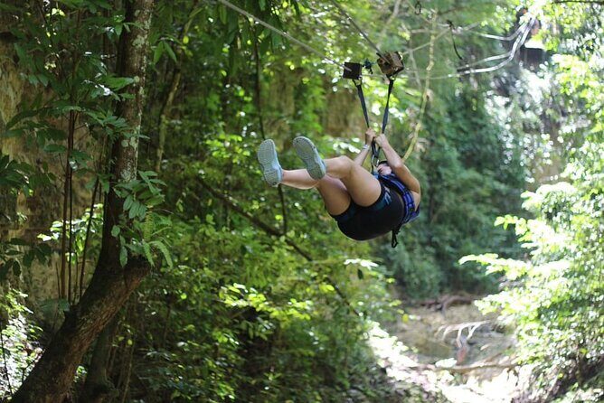 Waterfalls and Zipline Super Combo Excursion - FAQ